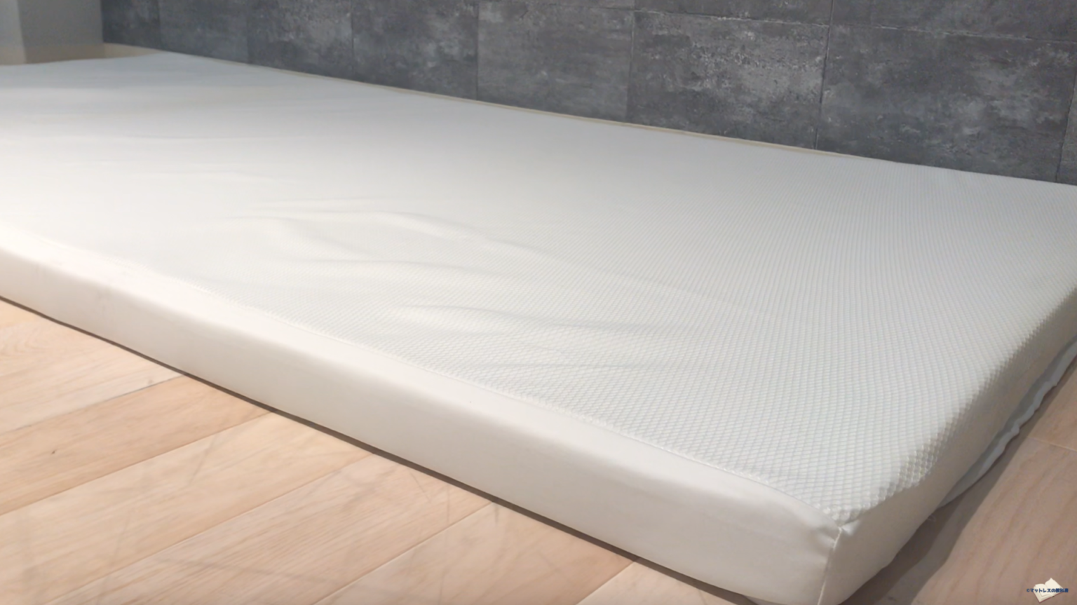 【専門家が解説】マットレスの正しい使い方＆敷き方 - マットレスの教科書